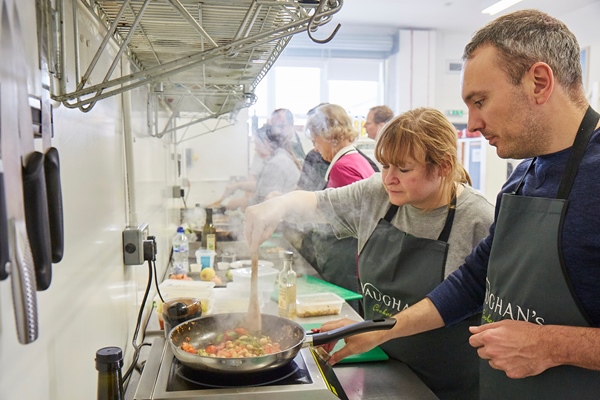 Zelfkook: zelf koken met uw familie, je club of vrienden